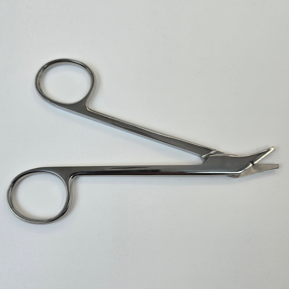 V99-124 – The Slaughter Instrument Co. Inc.